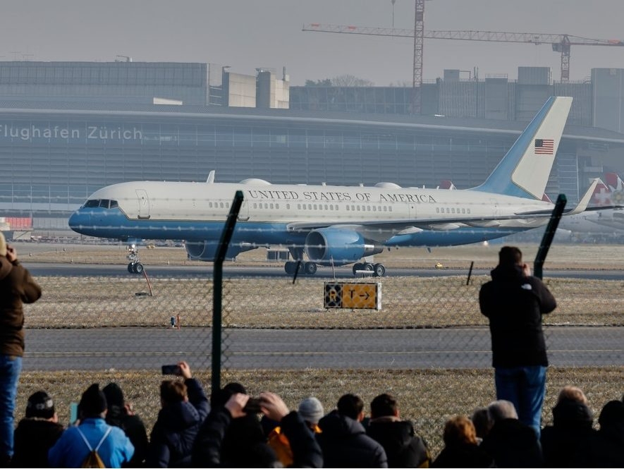 Air Force One issues delayed Trump's Switzerland arrival