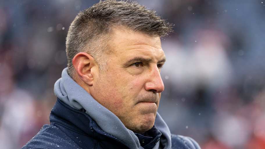 Mike Vrabel sends pointed message to Patriots' offensive line they ...