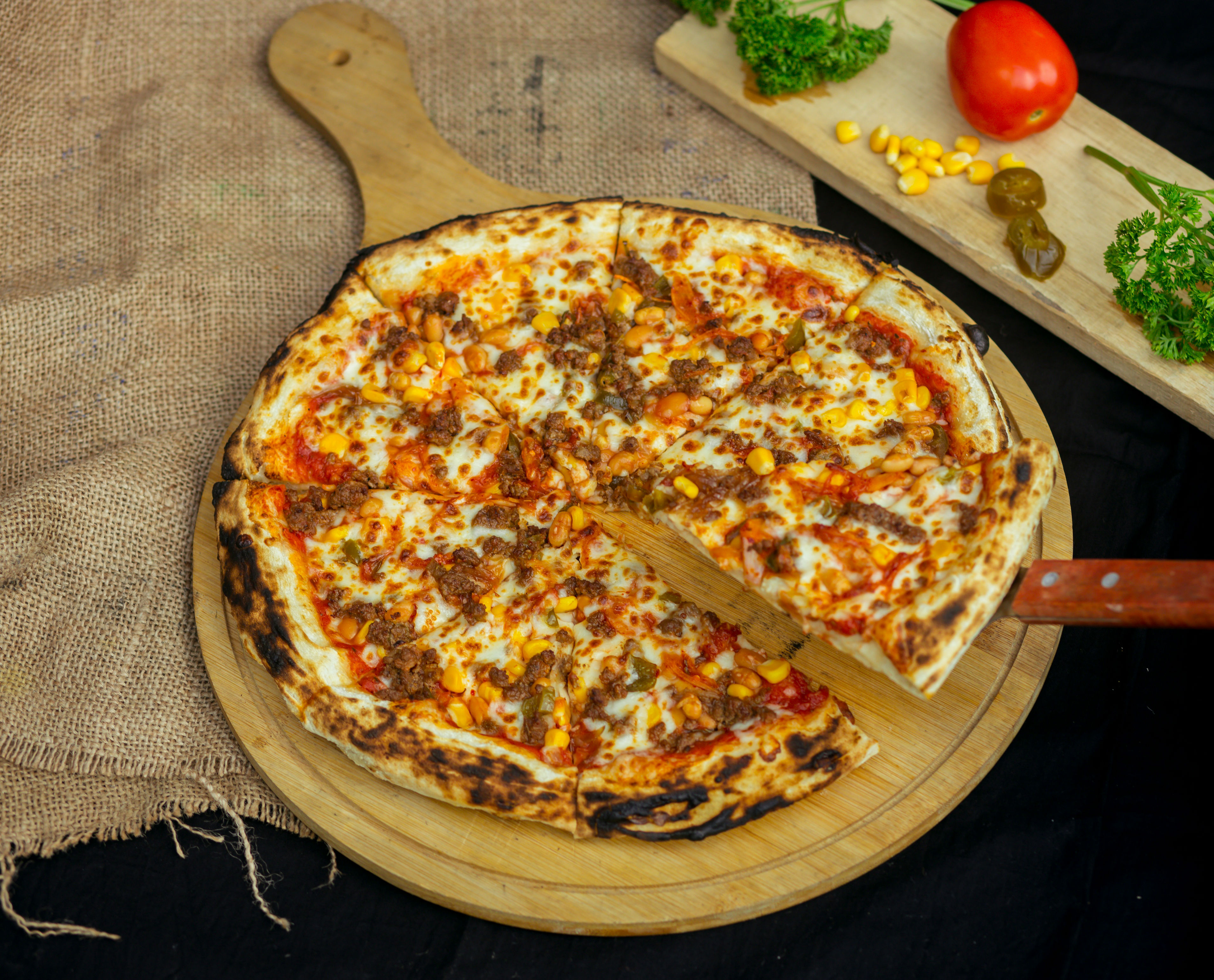 5 pizza chains that only use fresh, never frozen, ingredients