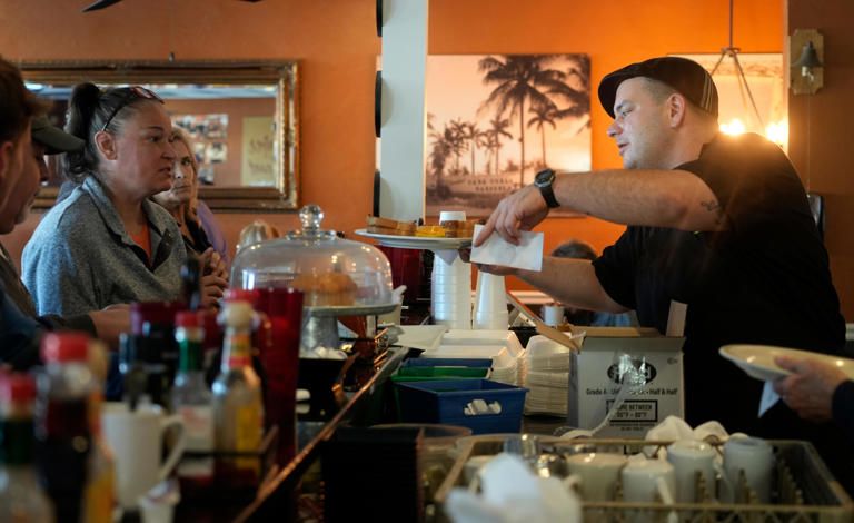 Iconic Cape Coral restaurant, one of oldest in the city, is for sale