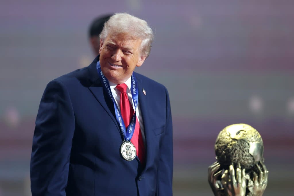 Donald Trump makes ‘once in a lifetime’ FIFA World Cup claim as US ...