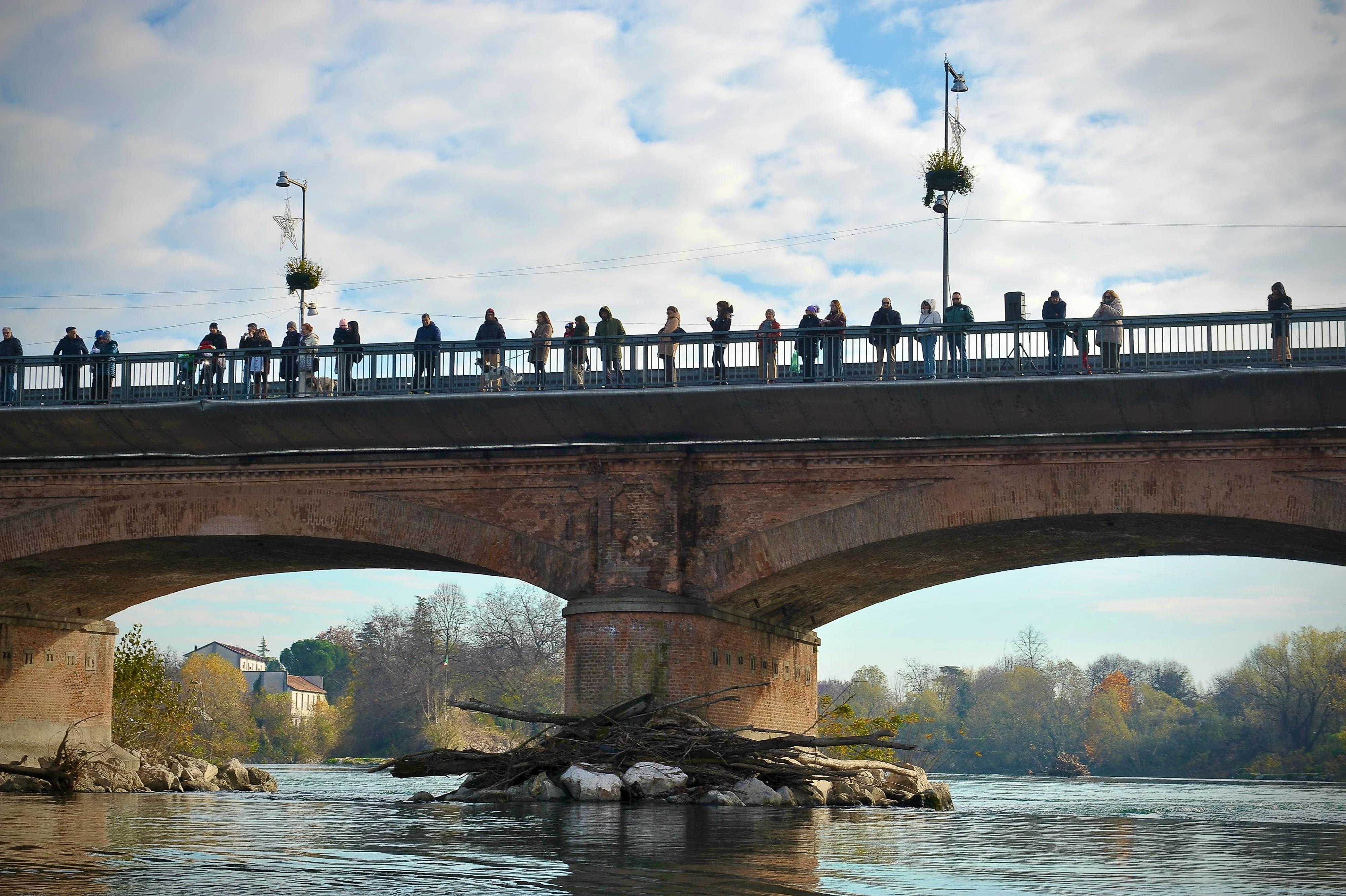 Lavori al ponte di Lodi, lettera aperta: “Perché aggiungere una campata ...