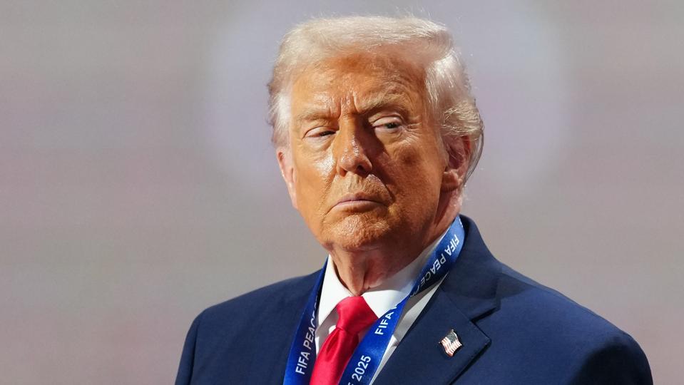 Supreme Court suggests Trump cannot fire Lisa Cook—at least for now