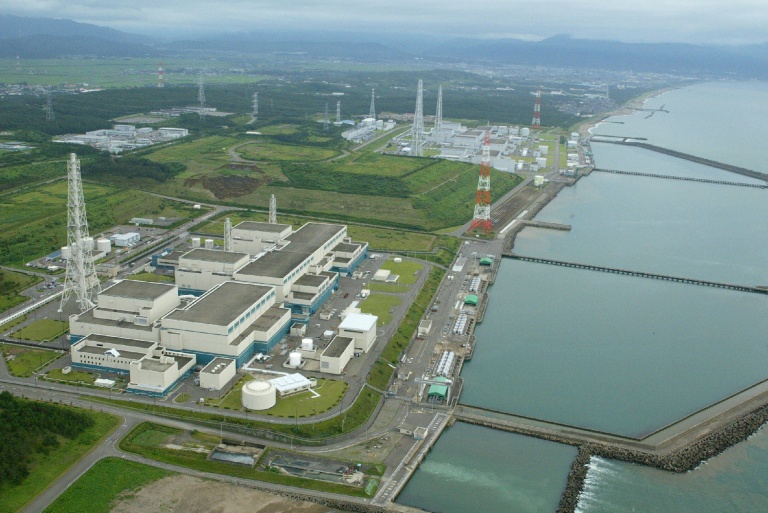 Japan restarts world's biggest nuclear plant