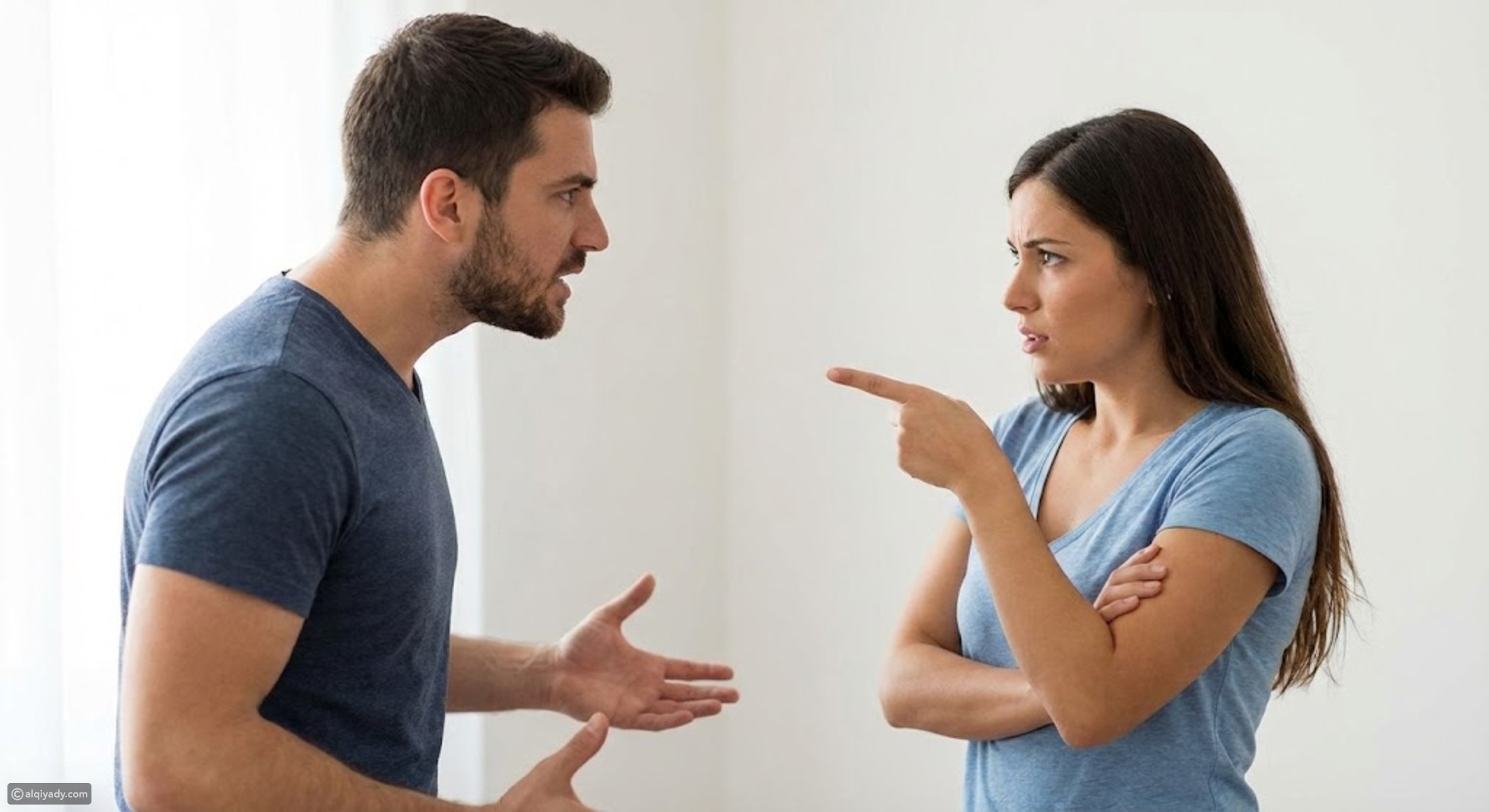 10 pink flags in relationships you shouldn’t ignore