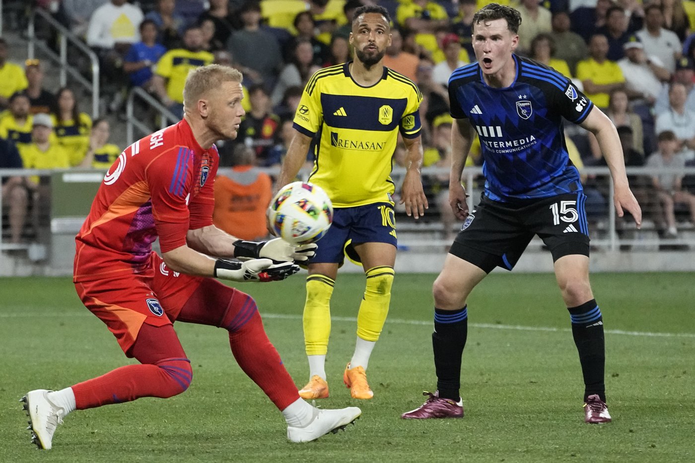 Veteran goalkeeper William Yarbrough brings more than experience to ...