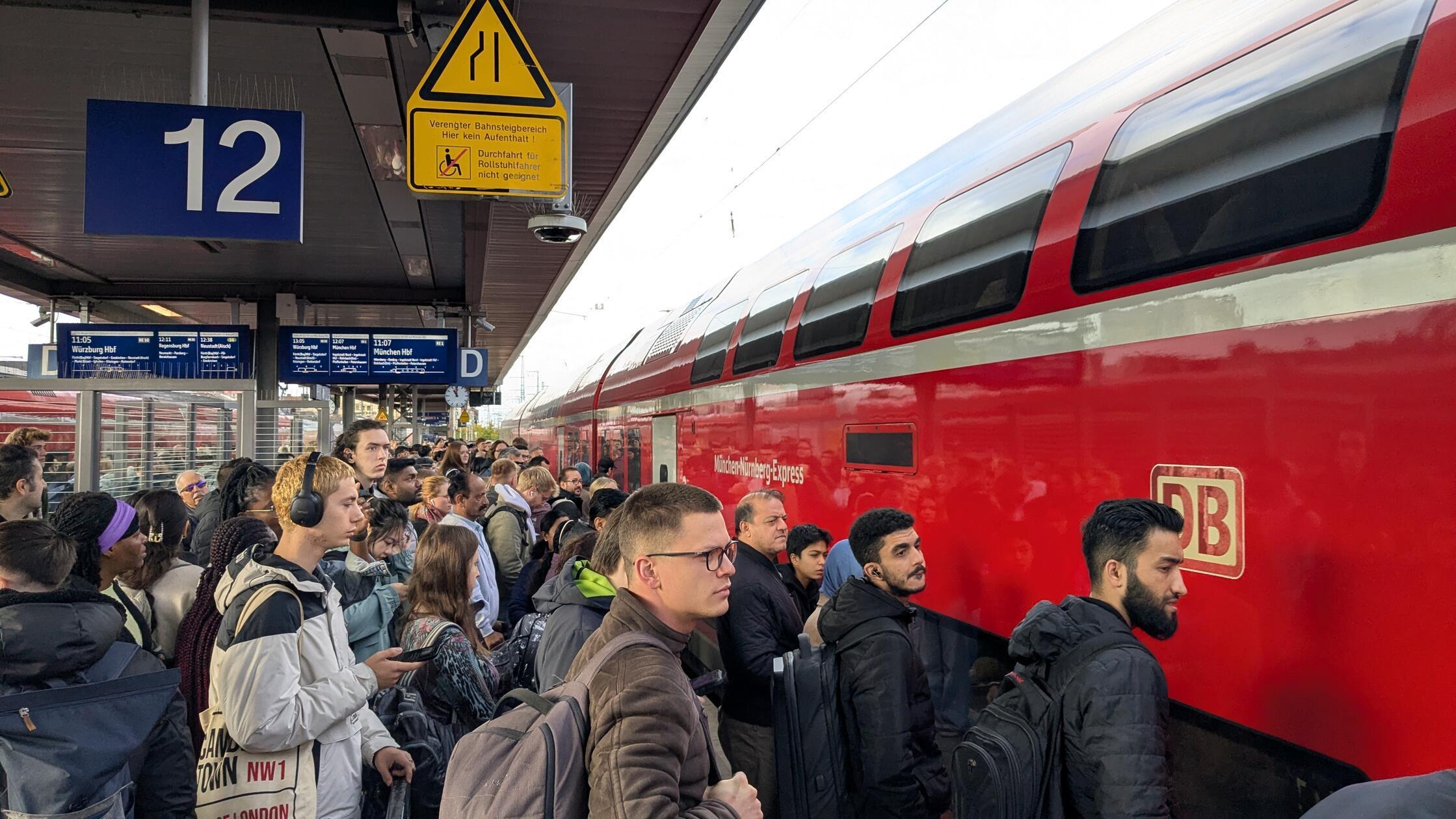 Geduldsprobe: Wieder Verzögerungen auf wichtiger Bahnstrecke ab ...