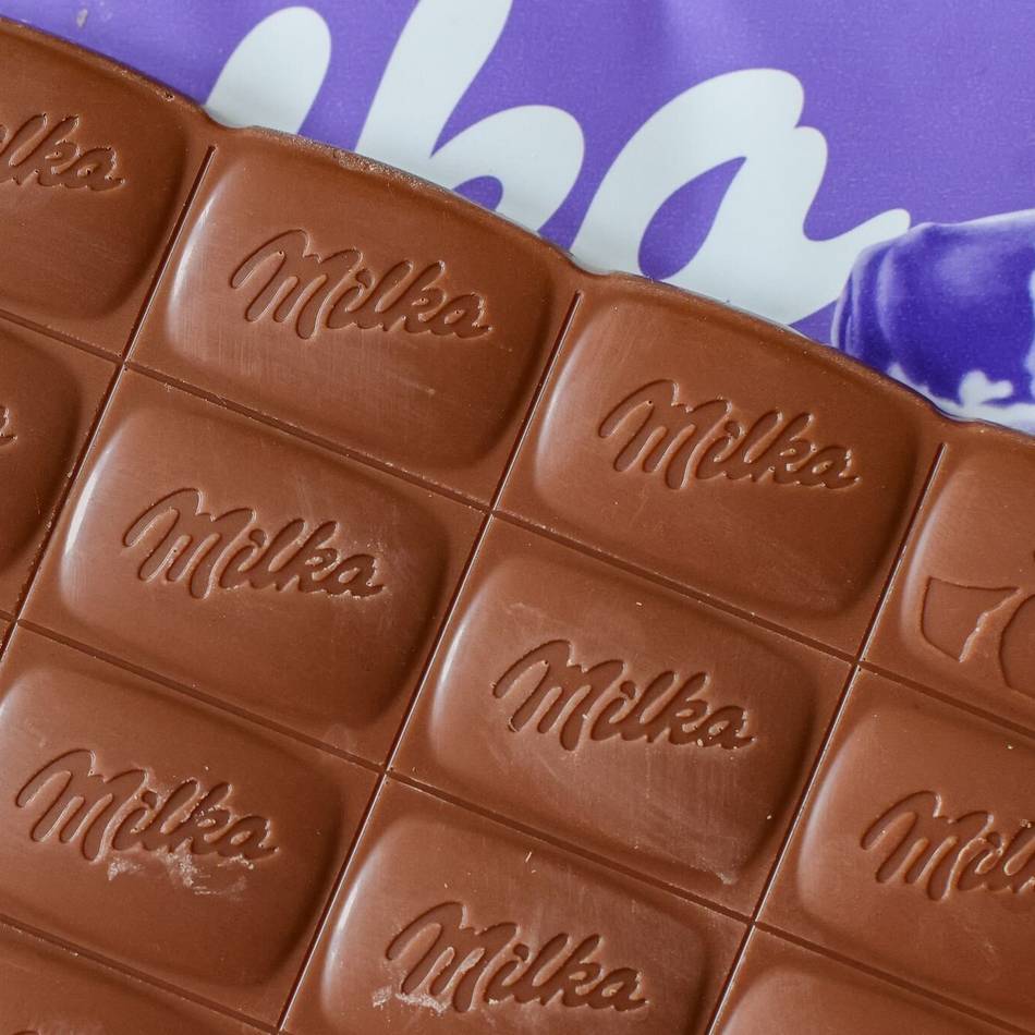 Milka Alpenmilchschokolade ist „Mogelpackung des Jahres 2025“