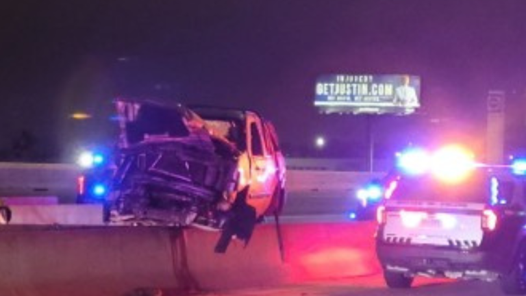 Suspect dies following police chase, rollover crash in Dallas, police say