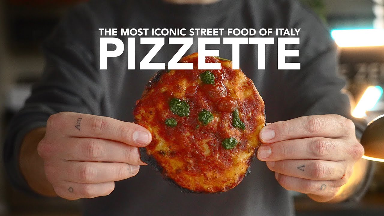 Crispy Italian pizzette: The most iconic street food of Italy