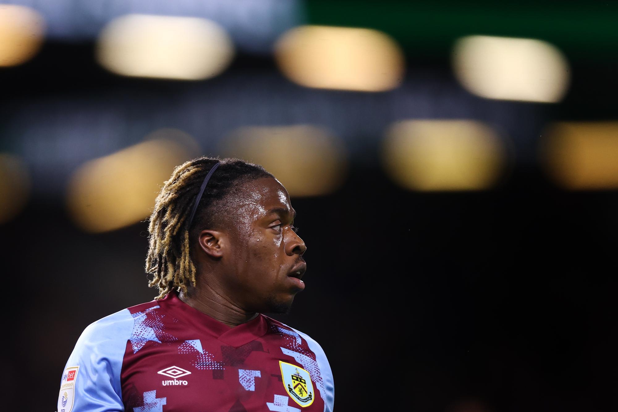 Forgotten Burnley man sent out on loan to Blackpool after unsuccessful ...