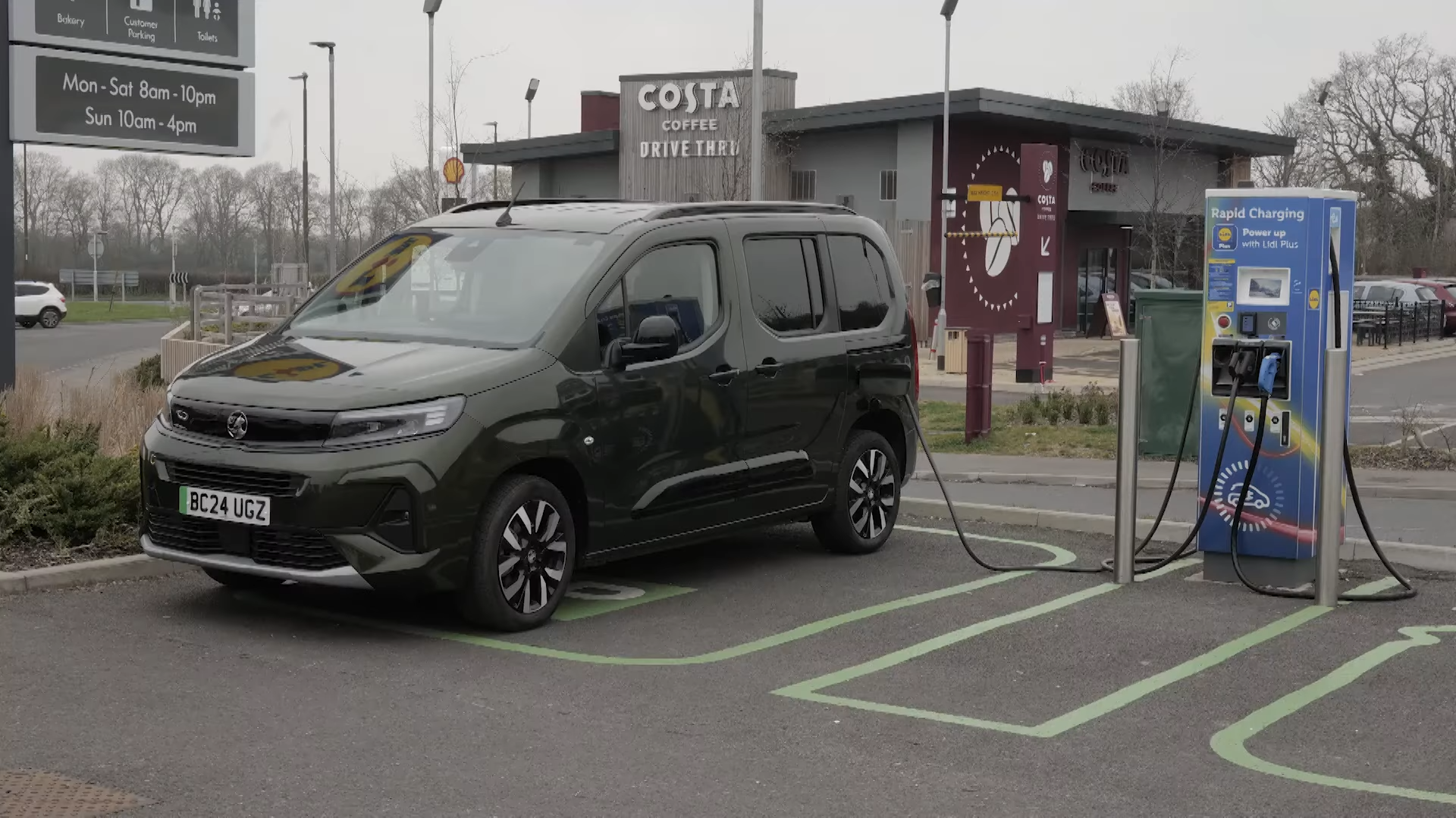 This Vauxhall electric van might replace your family SUV