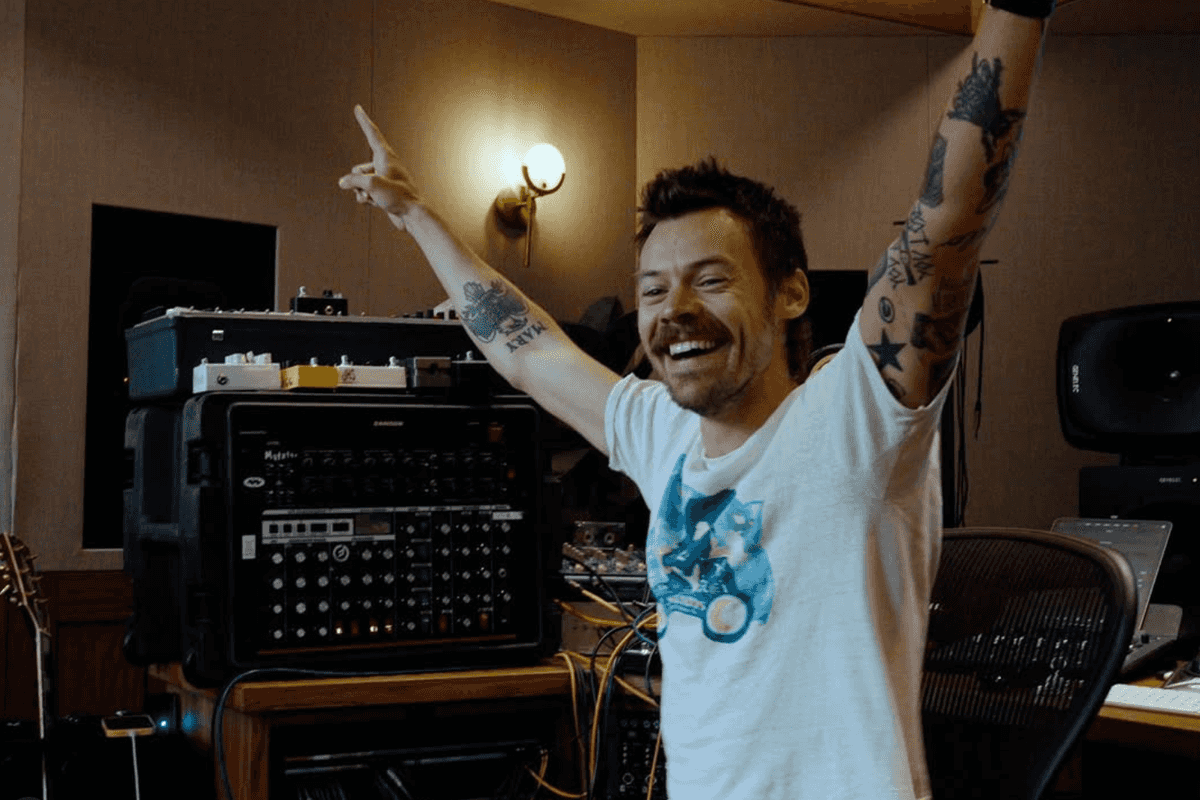 What does ‘Aperture’ mean? The name of Harry Styles’ new single explained