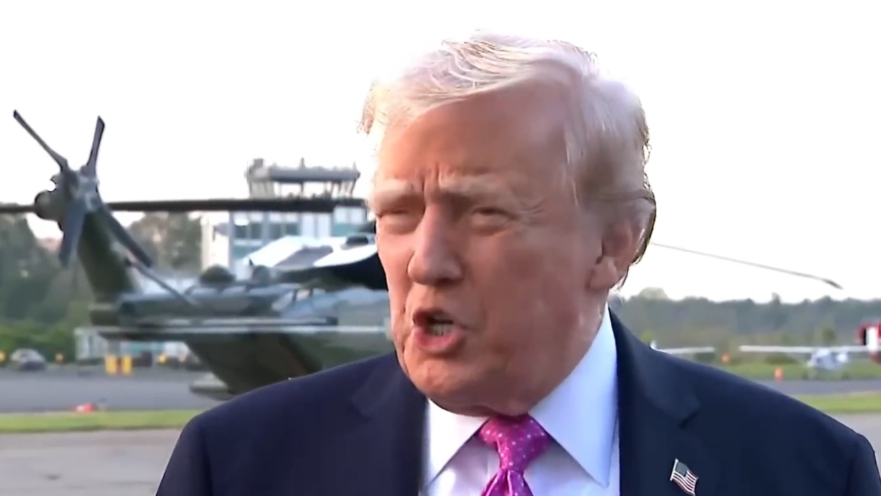 '300 million people died last year': Trump demonstrates his mental ...