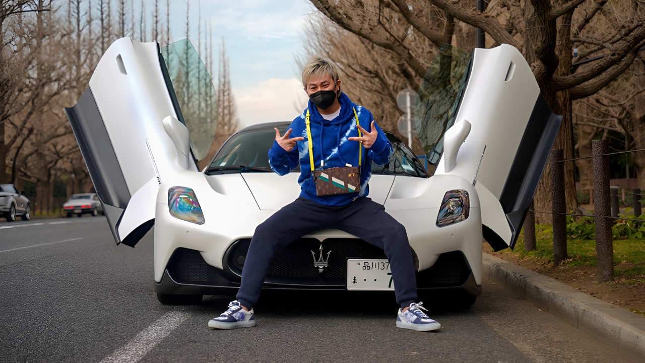 7 purchases middle-class millennials make to appear wealthy, but actual ...