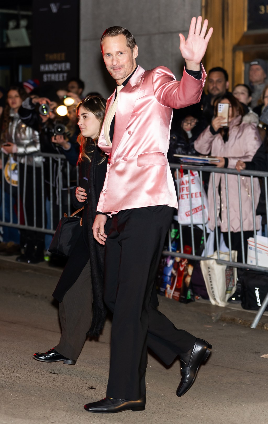 Alexander Skarsgård clears up speculation about his sexuality after ...