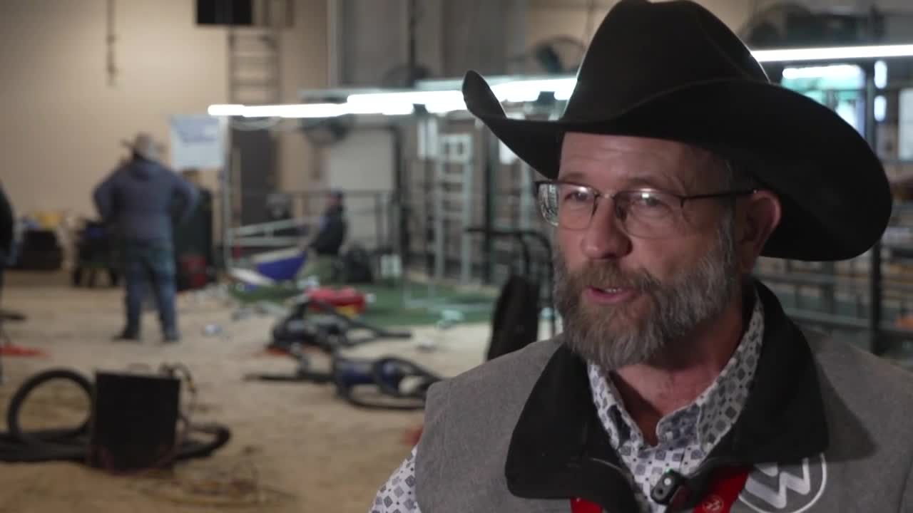 From poop to potting soil: Stock Show turns animal bedding into compost