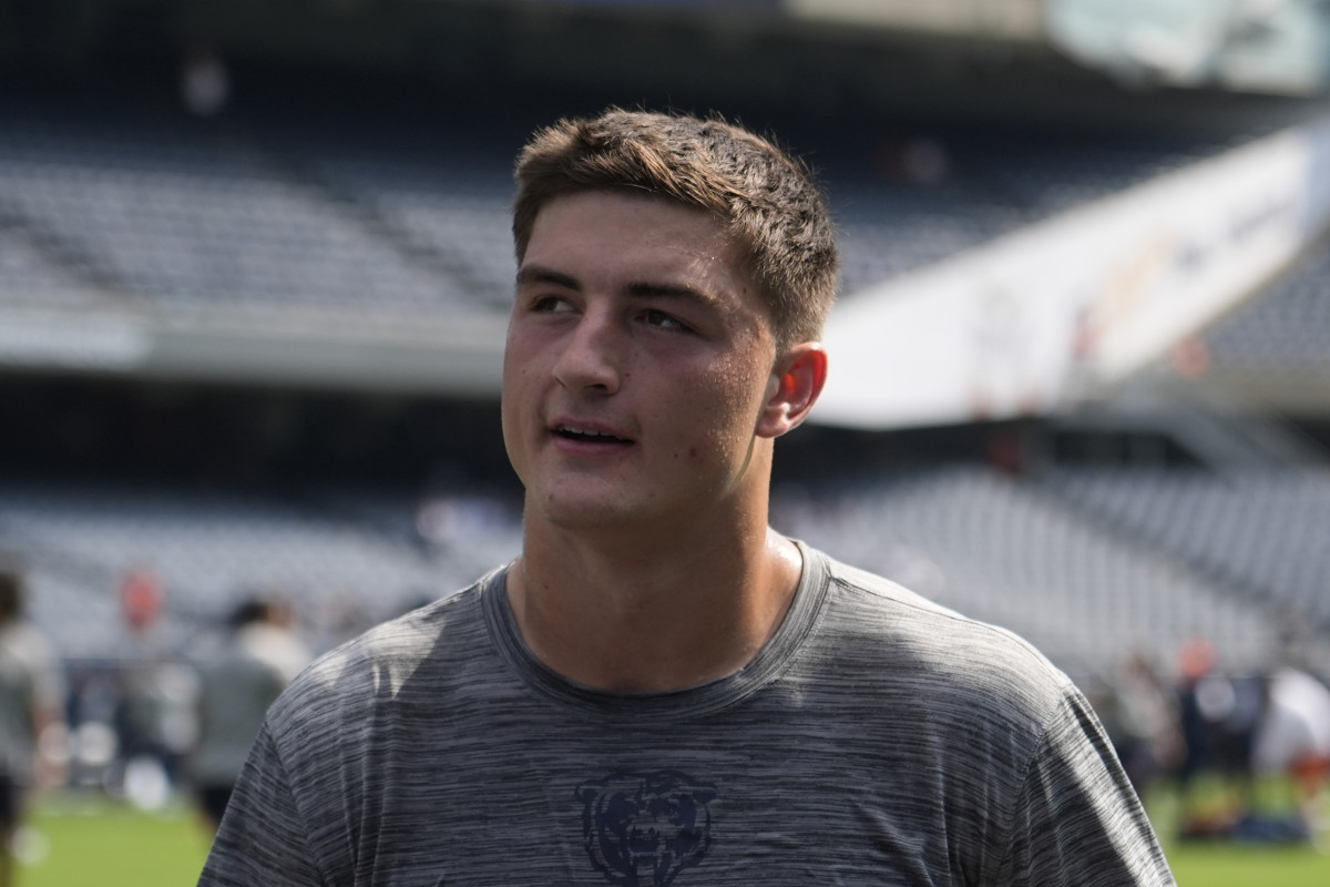 Bears announce Colston Loveland record after NFL playoff exit