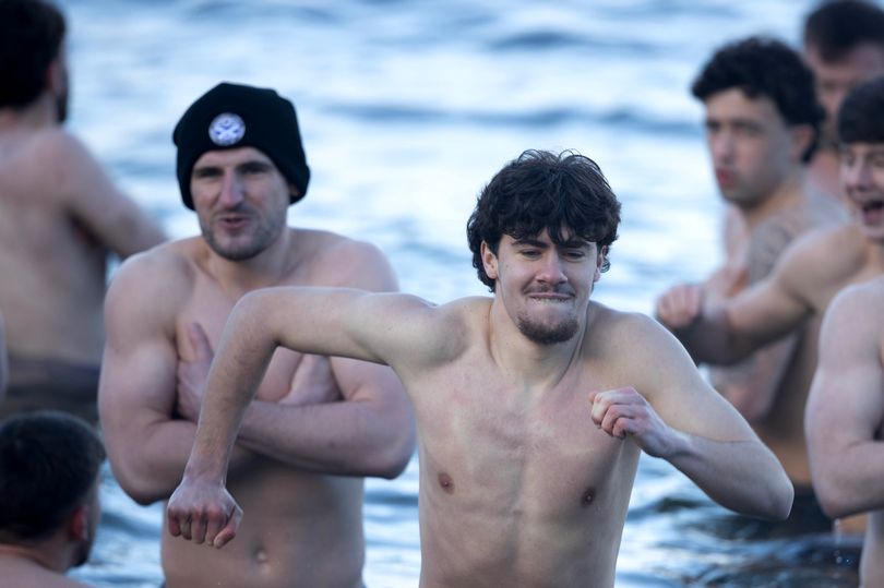 Ayr United stars feel the freeze as Scott Brown's squad embrace wild ...