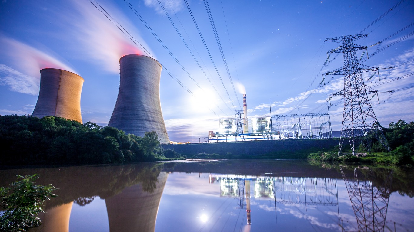NLR ETF climbs 75% in one year as uranium miners ride $100 per pound ...