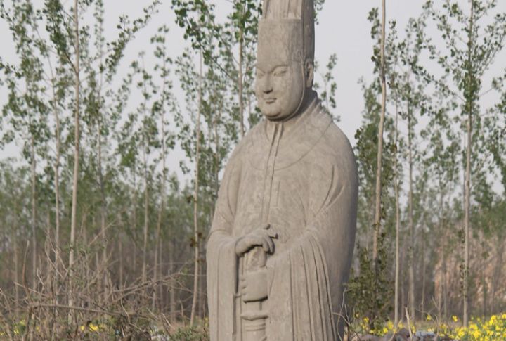 15 historical figures that amassed fortunes that dwarf modern billionaires