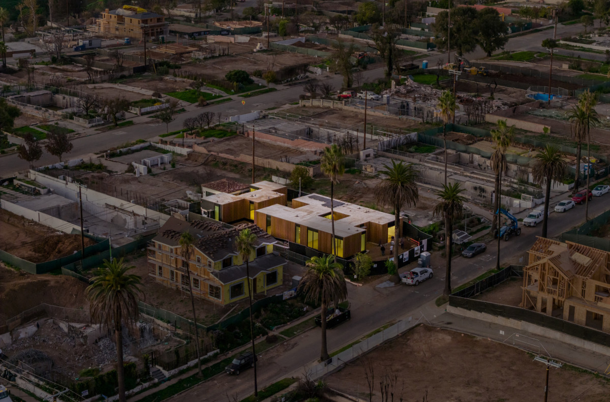 How a Pacific Palisades rebuild is rethinking fire-resilient home ...