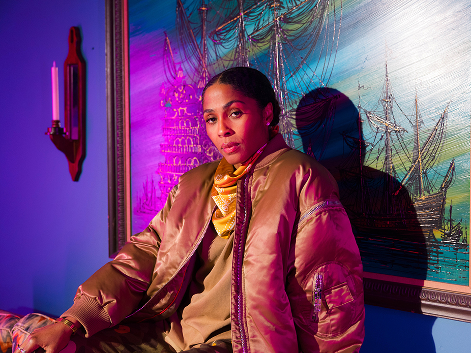 Sydney Colson joins AU pro basketball broadcast team as league debuts ...