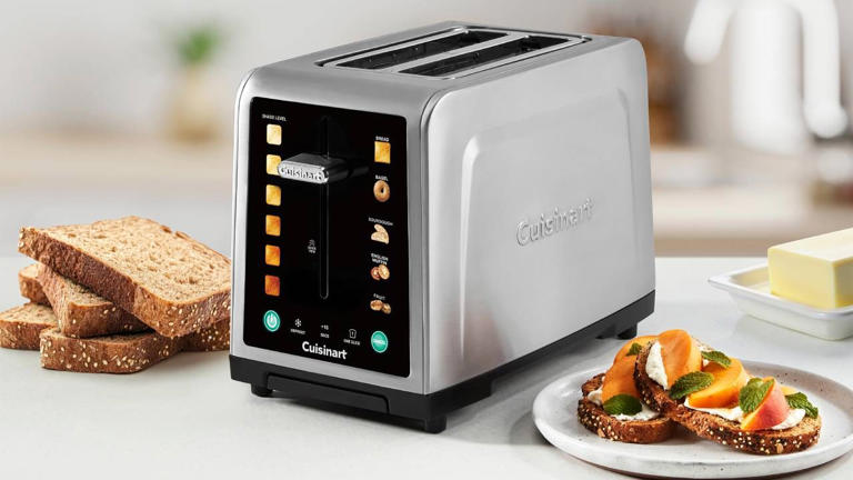 Cuisinart's new touchscreen toaster stops you burning your toast – and ...