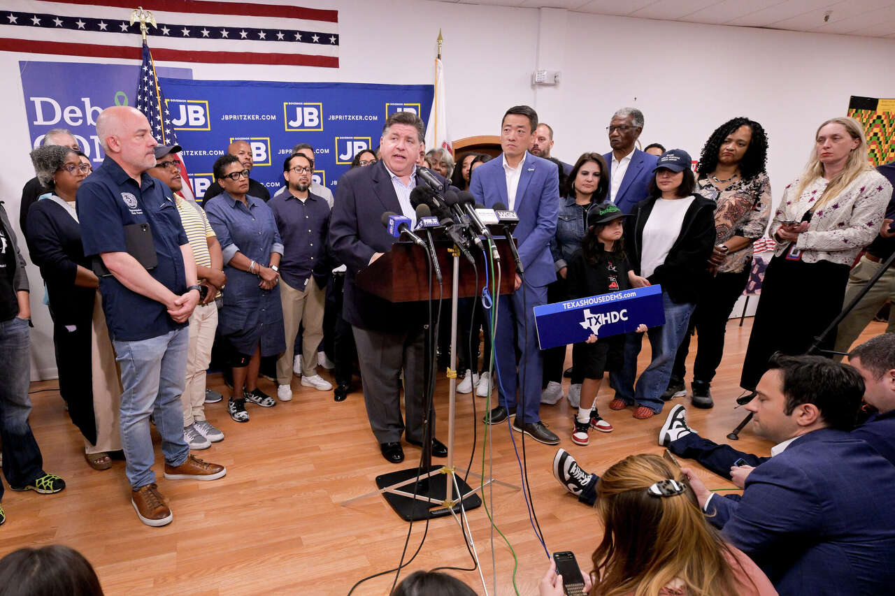 Texas House Democrats hit with thousands in fines, but plan to fight ...