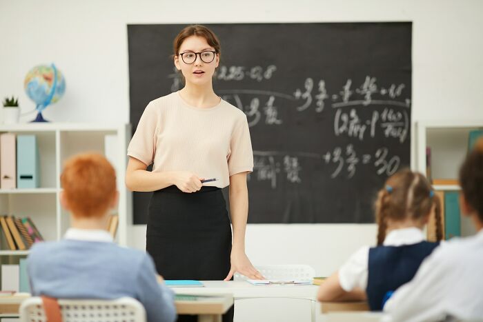 47 unforgettable teacher moments students still talk about
