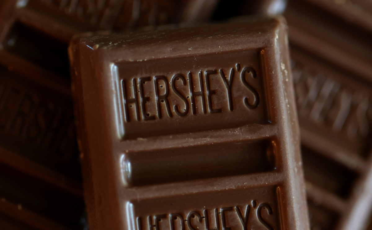 Hershey’s goes for gold with a new limited-time treat