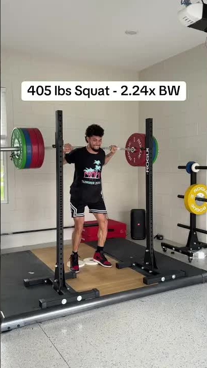 Athletic weightlifting skills showcase