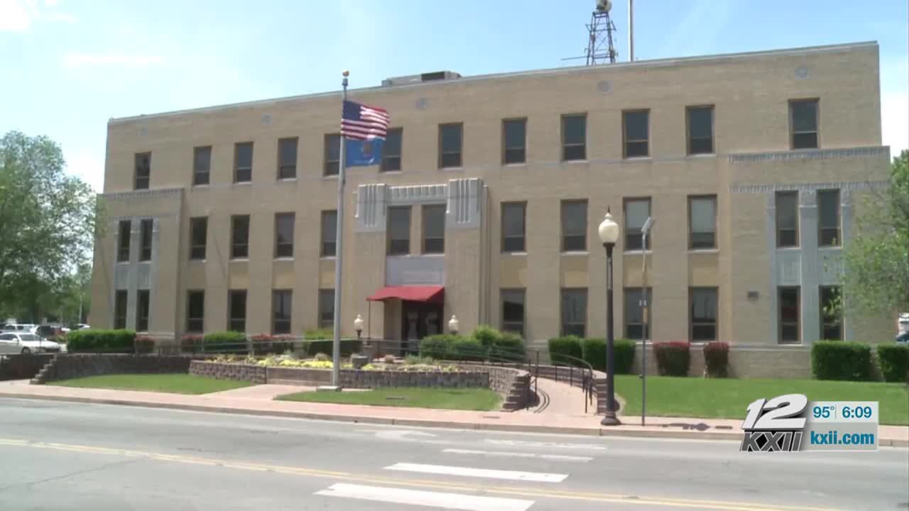 Ardmore City Hall closes due to gas leak