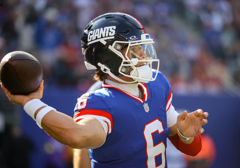 Here’s what a Giants legend wants Jaxson Dart to learn this offseason