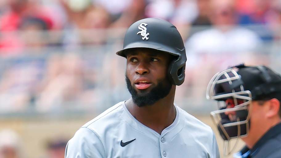 Analysts point to key flaw in Mets' Luis Robert Jr. trade