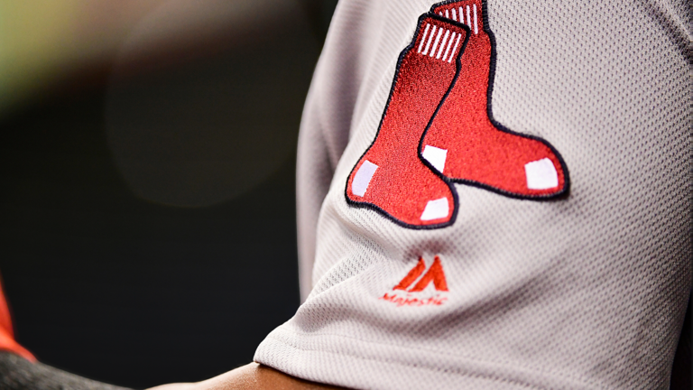 Red Sox add 5-foot-11, 191-pound catching prospect in minor trade