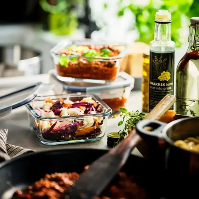 Ikea tiene las mejores soluciones para organizar la nevera y conservar ...