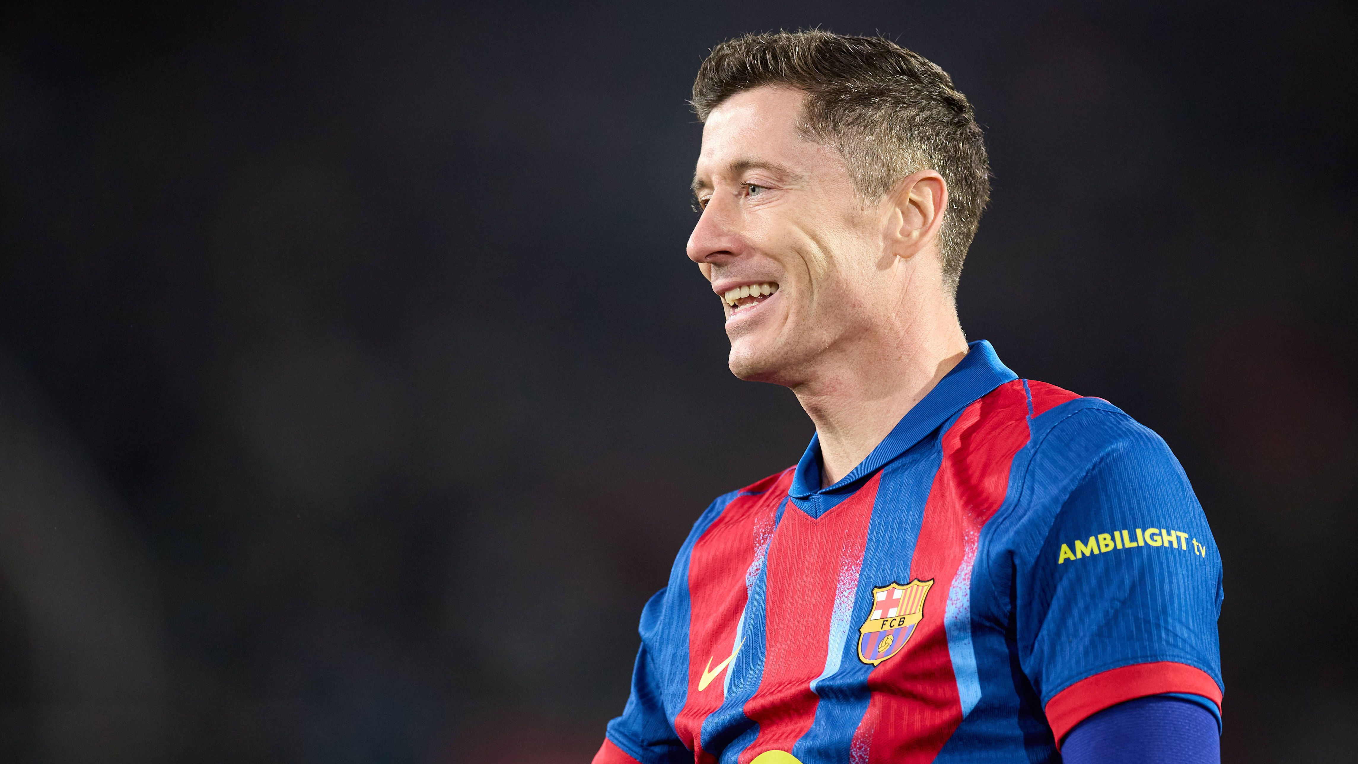 Robert Lewandowski dichter bij Barcelona-exit: Pool heeft oren naar ...