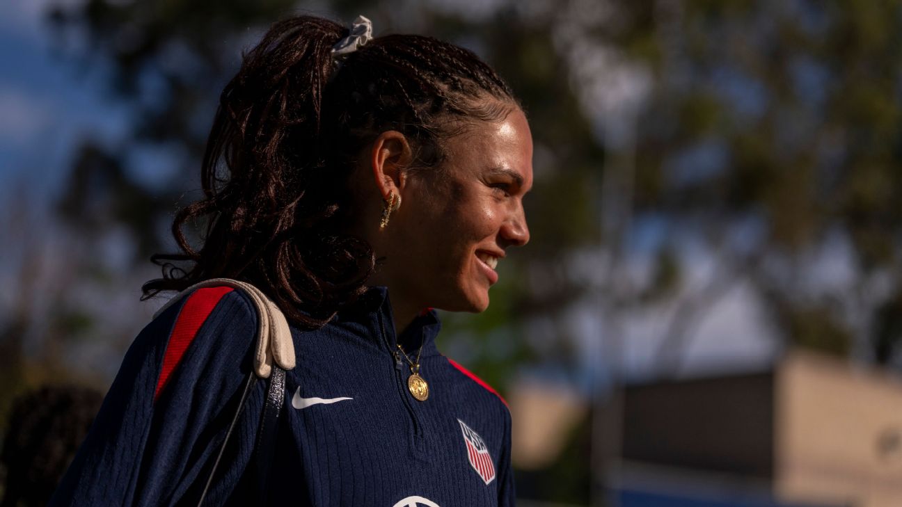 USWNT's Hayes: Returning Rodman ready to take 'next steps'