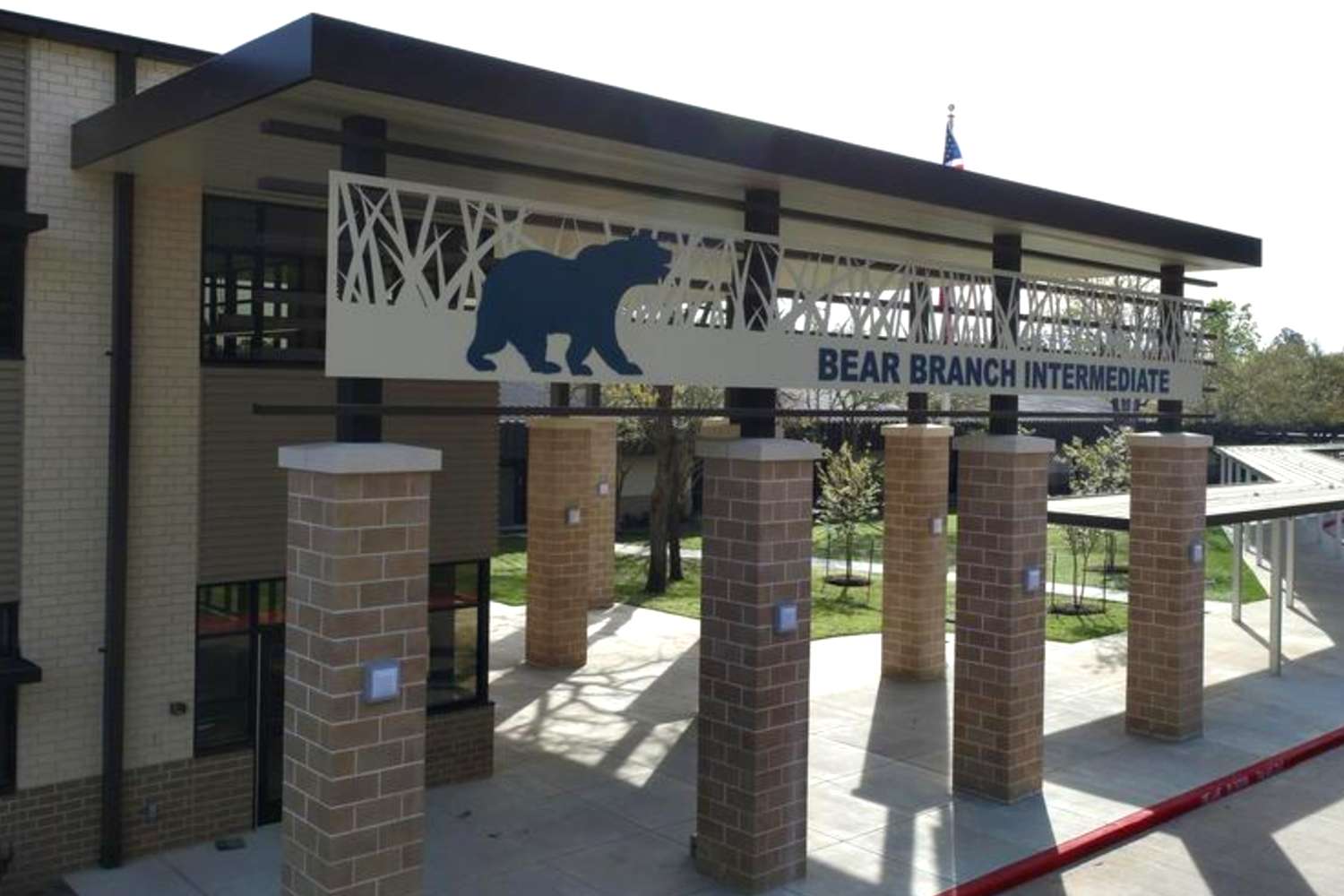 11-year-old dies on Texas school bus after suffering 'medical emergency ...