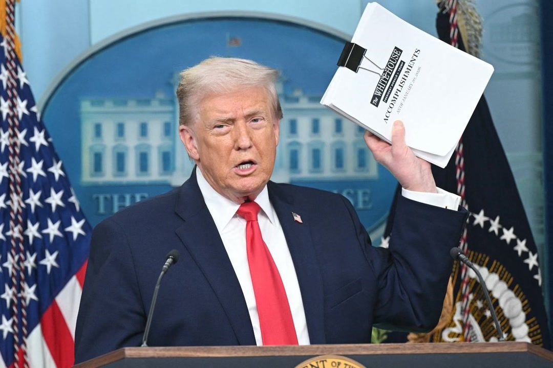Trump jokes about PR team during Leavitt briefing