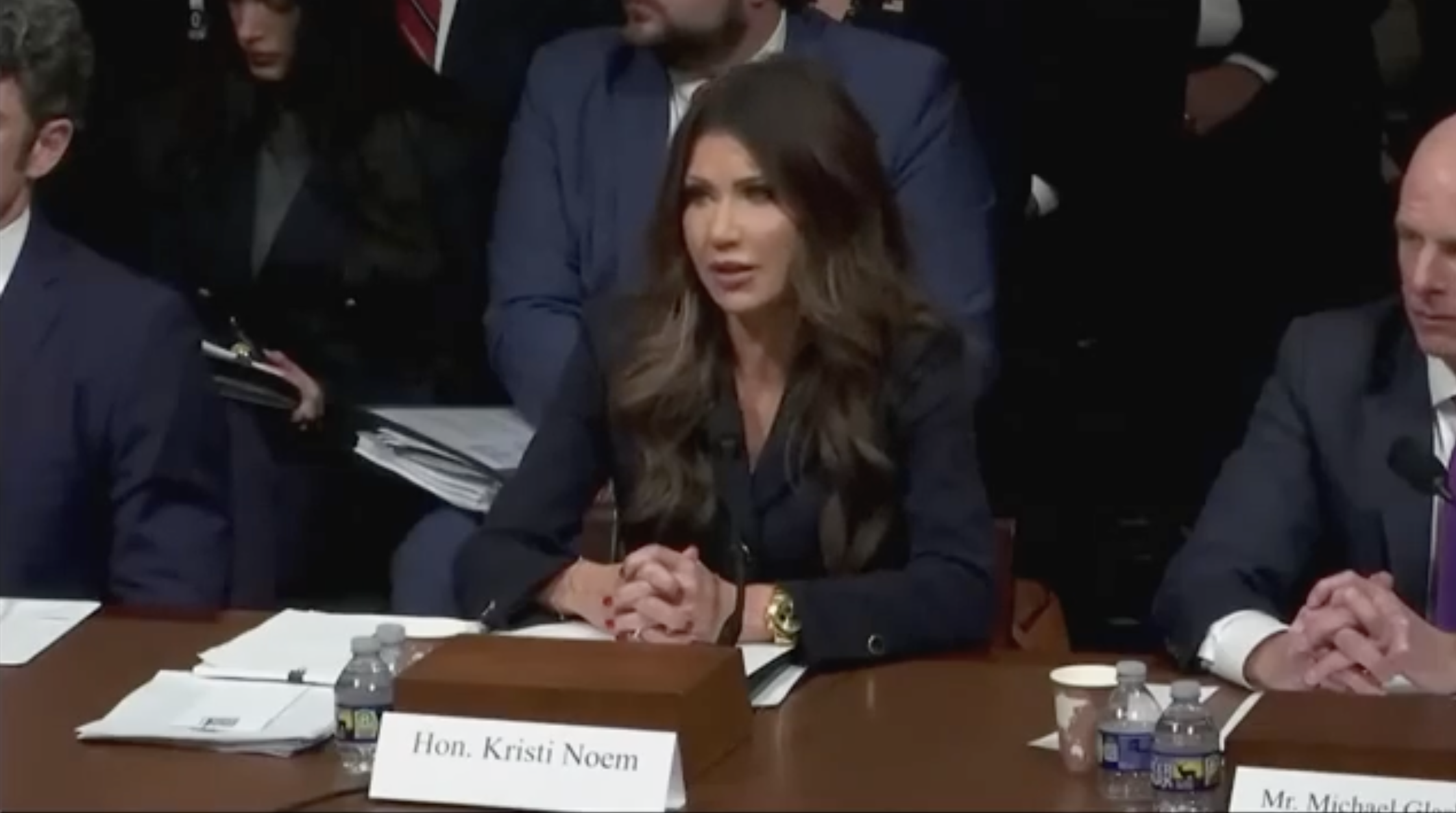 'It's a simple question': Kristi Noem squirms in her seat as Dan ...