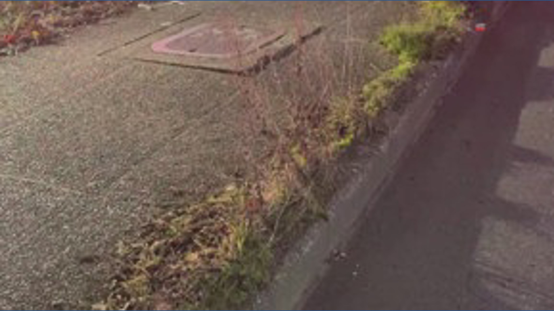 Crews respond to fire at motel on Aurora Avenue