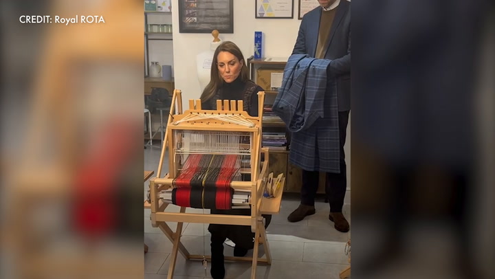 Prince William is the ultimate gentleman to Princess Kate - watch