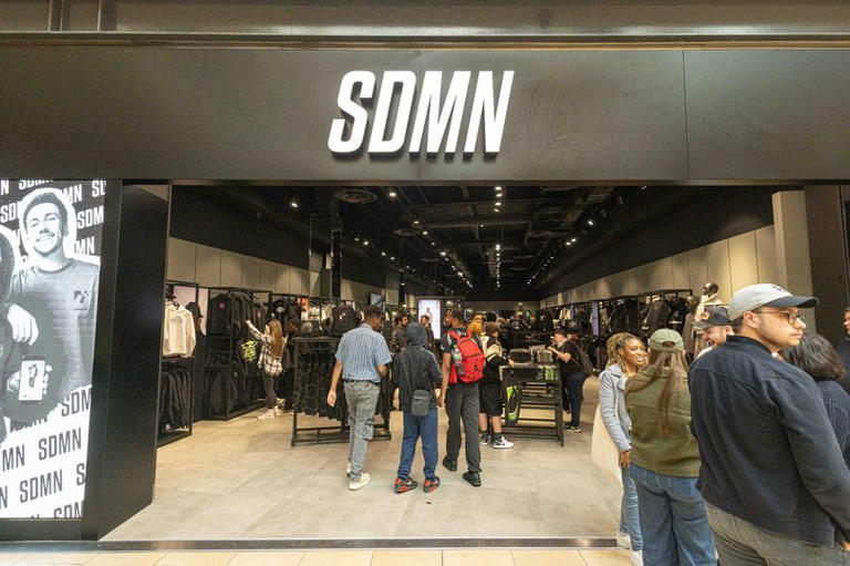 YouTubers Sidemen's clothing store closes at the Bullring after just ...