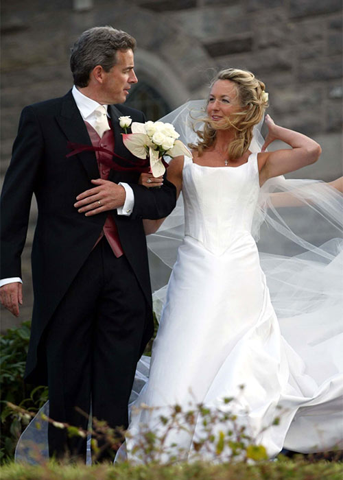 Who is Michael O'Leary's elegant wife Anita Farrell?