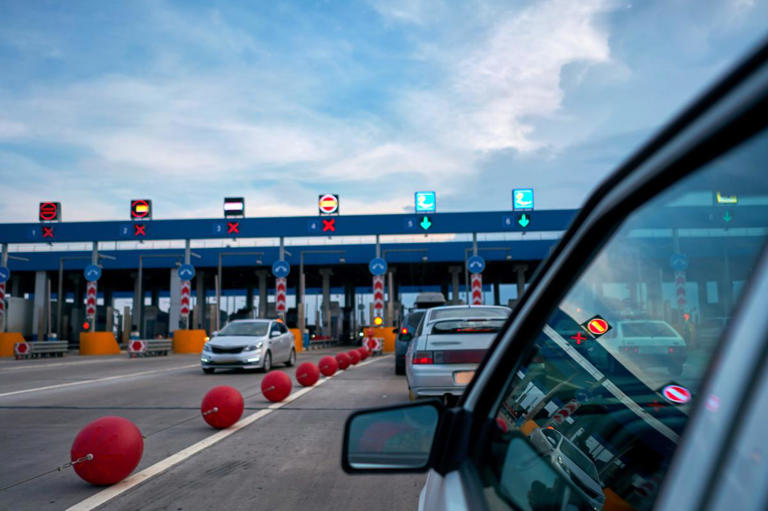 Kann man mit dem Auto durch den Eurotunnel fahren?