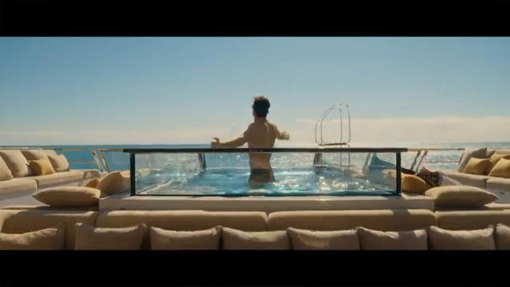 Ryan Murphy’s Ozempic fever dream is compulsively watchable