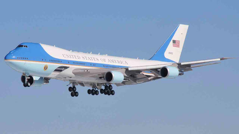 Det amerikanske flyvåpenet mottar VC-25B Bridge, 747-flyet som skal ...
