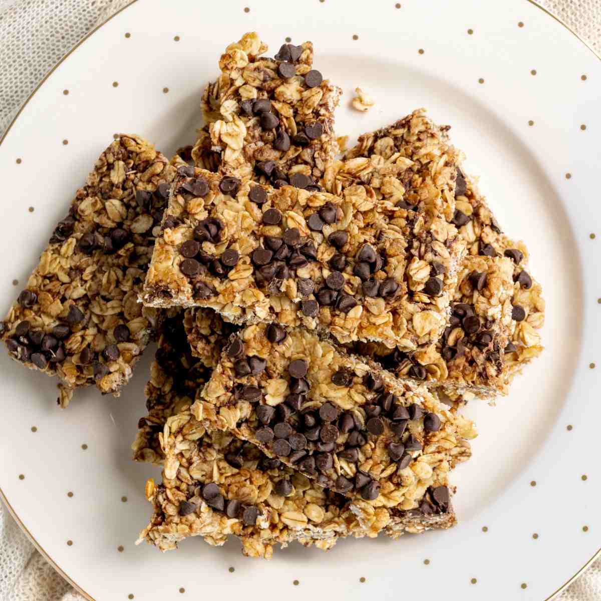Chocolate chip granola bars